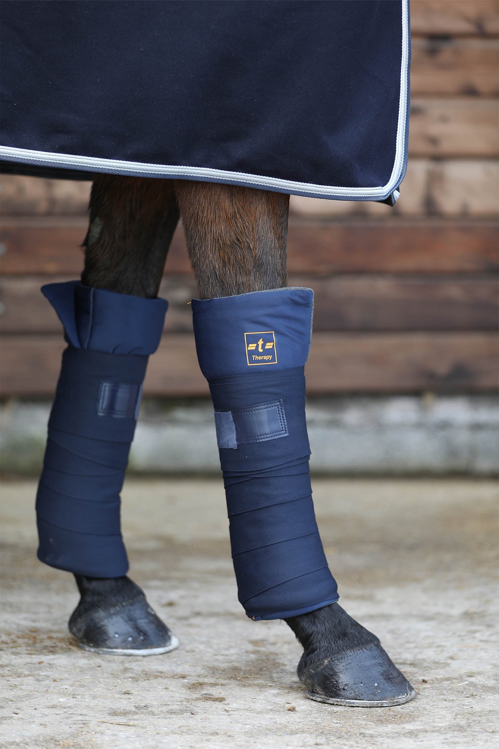 Therapy Leg Wraps (Set of 4) Navy One Size – horze